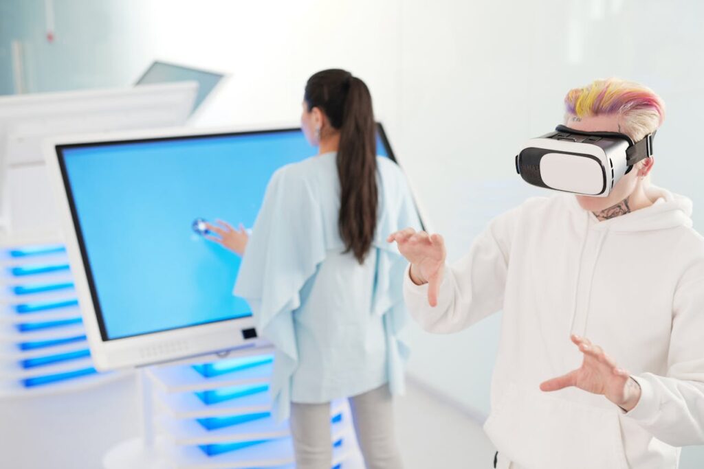 Interactive Elements in Exhibition Booth Design: Engage Your Audience